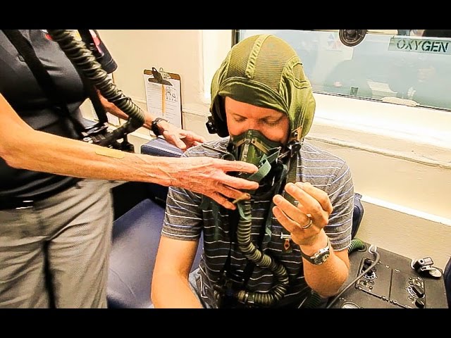 Why you should PUT YOUR MASK ON FIRST! - Aviation Humor Why you should PUT YOUR MASK ON FIRST! - Aviation Humor