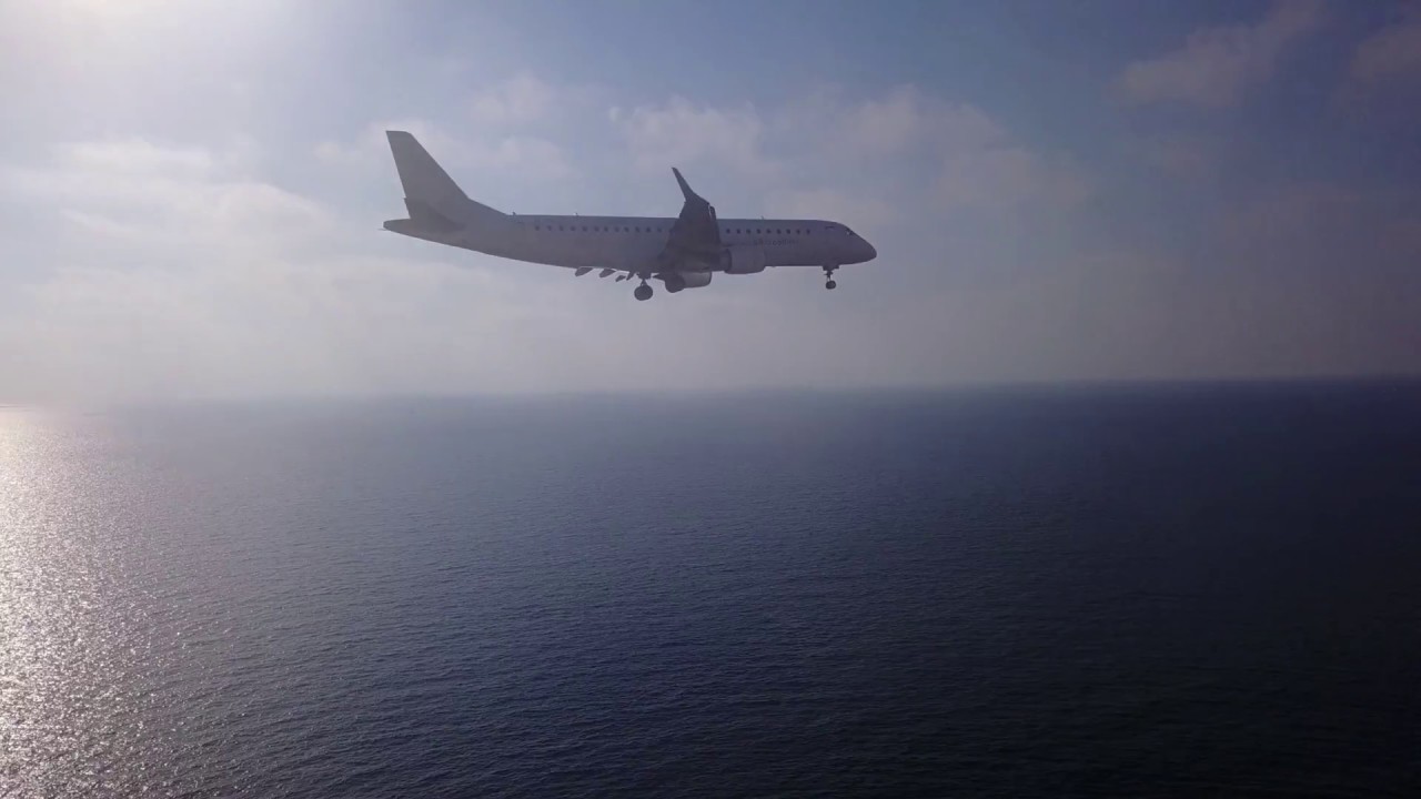 This Is a Fine Example of an Idiot Flying His Drone Next to an Airport ...