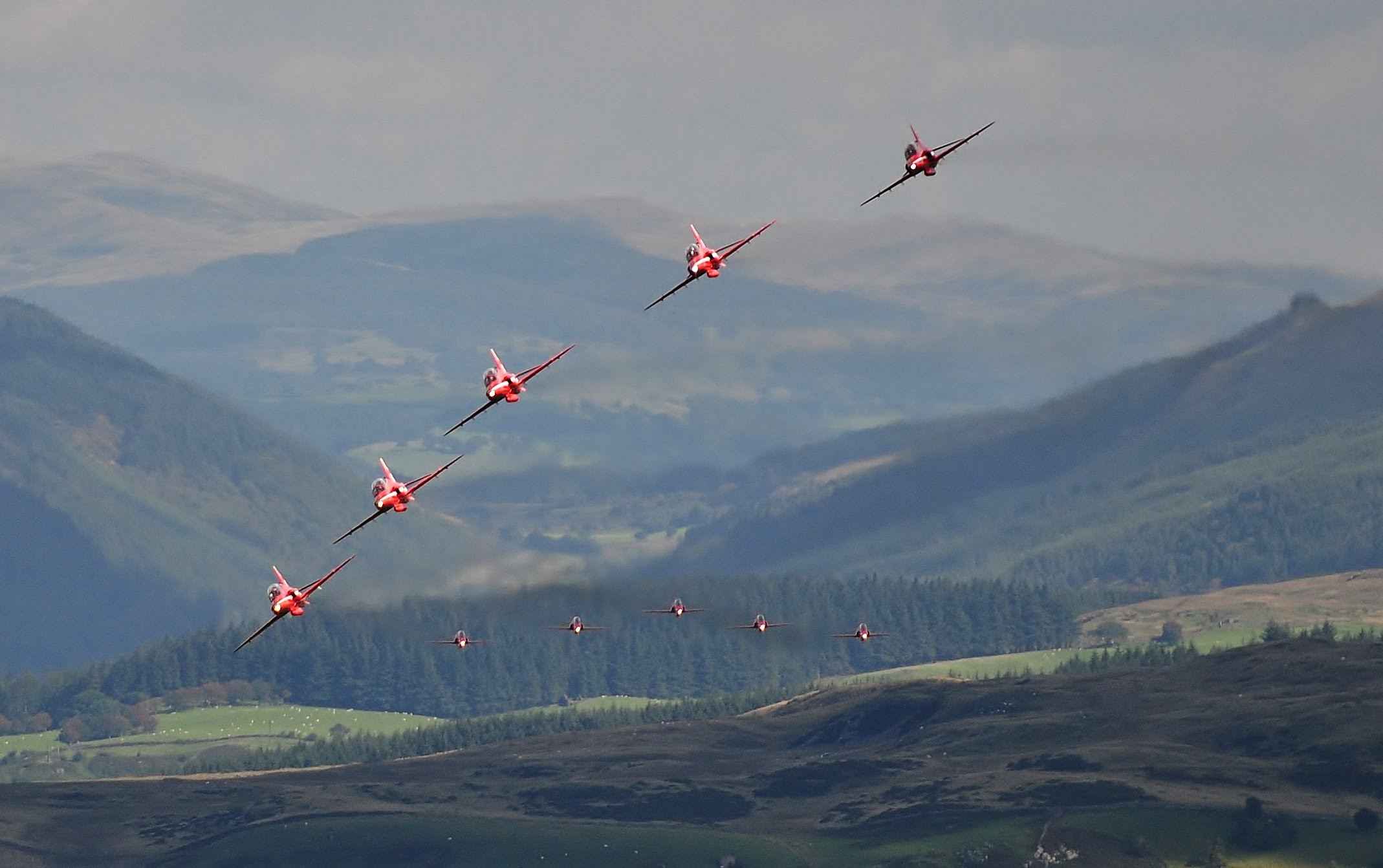 RAF Red Arrows transit in Formation through Mach Loop - Aviation Humor